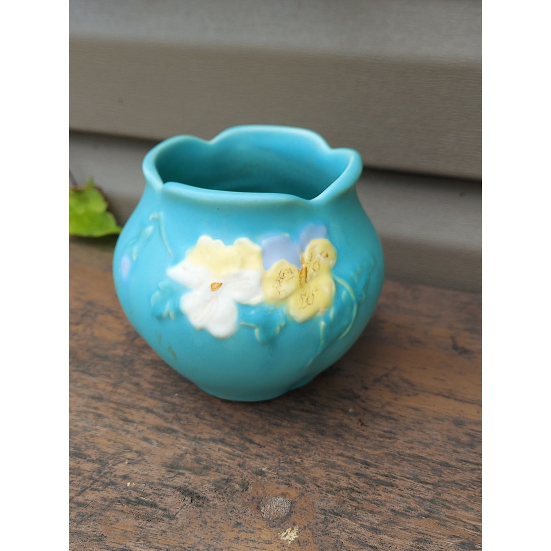 Weller Pansy Green Panella Vase B-2 - Etsy