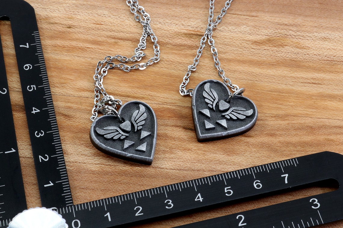 Deltarune Locket Deltarune Symbol for Deltarune Cosplay - Etsy