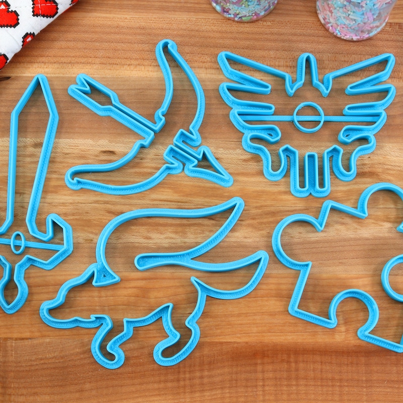 Mario Emblem - Etsy