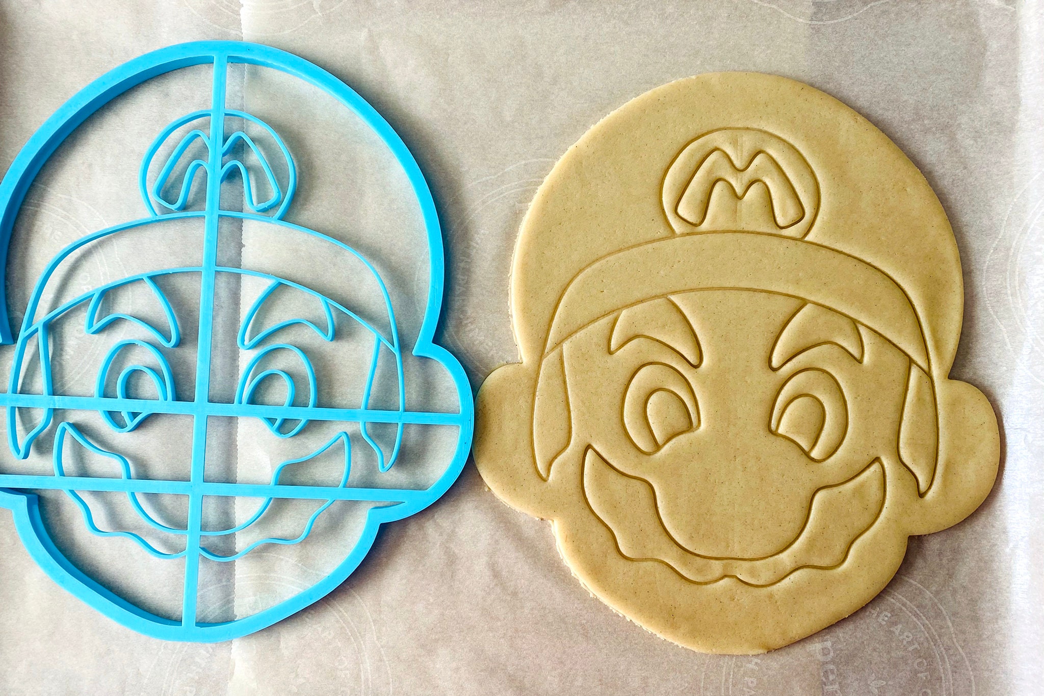 XL Mario Cookie Cutter – Super Mario Bros Cake Decorating - Etsy