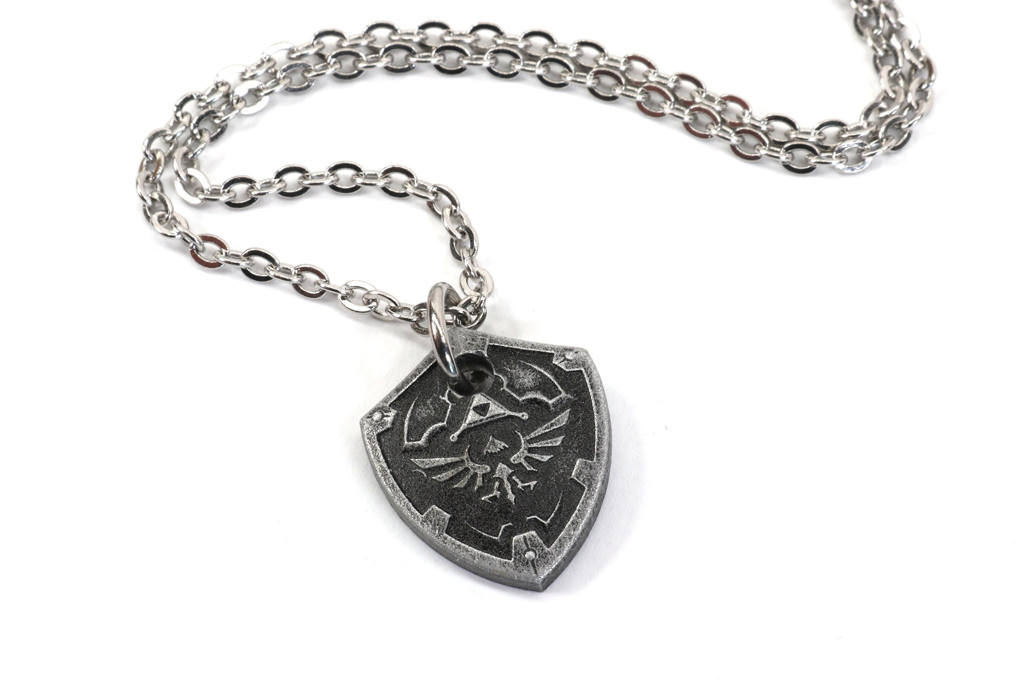 Hylian Shield Locket: Legend of Zelda, Antiqued Metal Resin LKT1 - Etsy