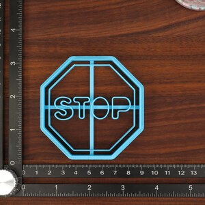 Road Signs Cookie Cutters, Set 1 - Do Not Enter, Interstate Sign ...