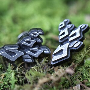 Menace Symbol Earrings Pair - Gogogo Meme Earrings - Anime Gift for ...
