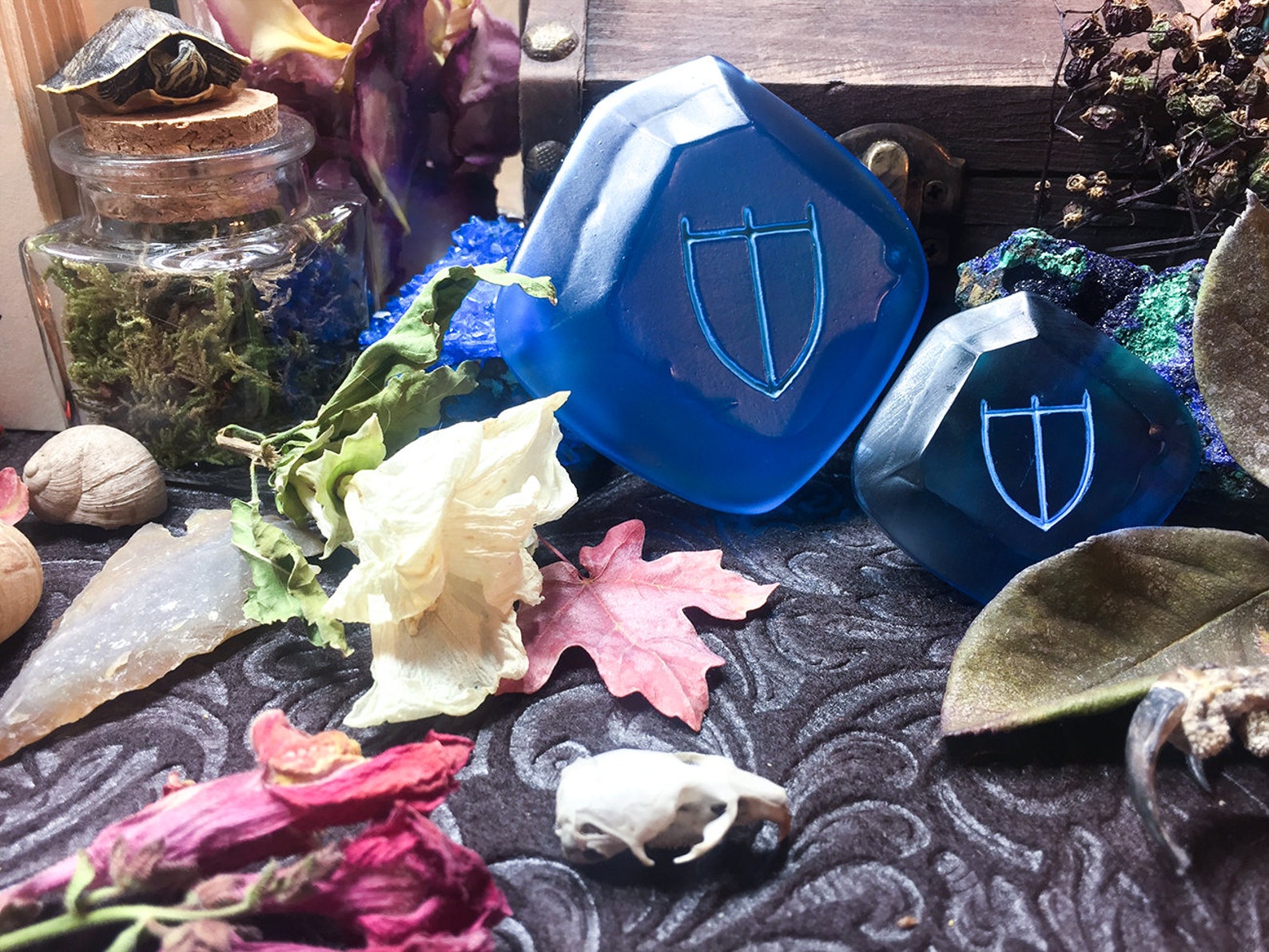 Paladin FFXIV Hand Painted Soul Crystal/pal Job Stone Final - Etsy