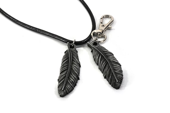 Final Fantasy Chocobo Feather FFXIV Pendant FF Final Fantasy | Etsy ...