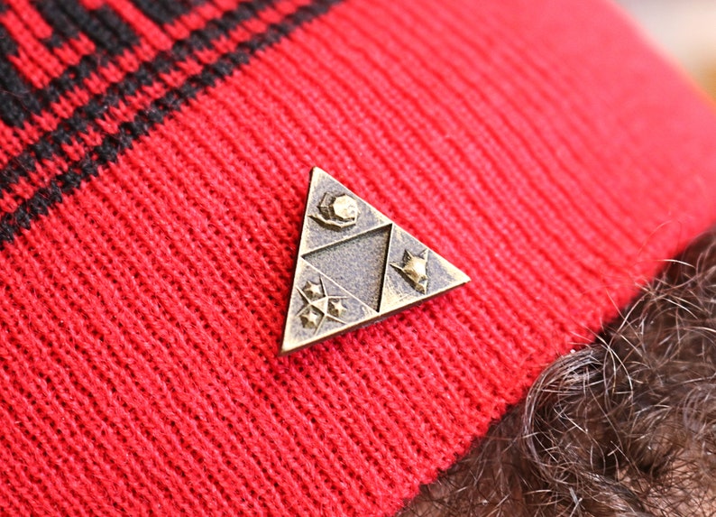 Zelda Pin Triforce Spiritual Stone Legend of Zelda Breath of | Etsy
