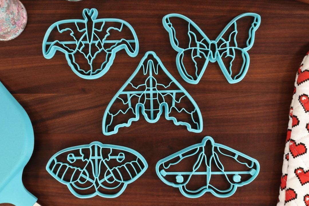 Moth Cookie Cutters Set 2 - Ailanthus Silkmoth, Atlas Moth, Cinnabar ...