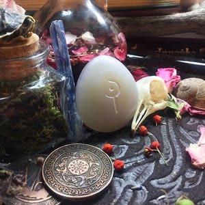 White Mage FFXIV Hand Painted Soul Crystal/whm Job Stone Final Fantasy ...