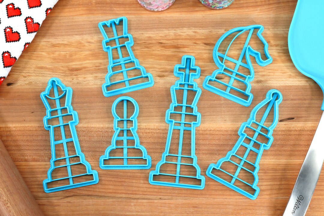 Baking Cutters Set Bakerlogy Chess Piece Cookie Cutters Set - 6 Piece ...