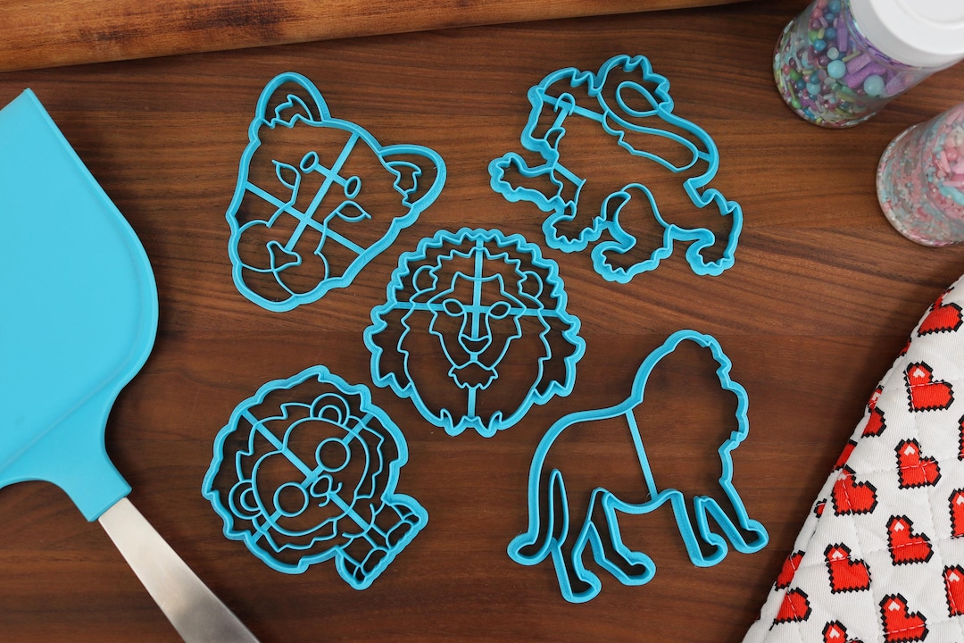 Regal Lions Cookie Cutters - Cute Lion, Lion Crest, Lion Face, Lion ...