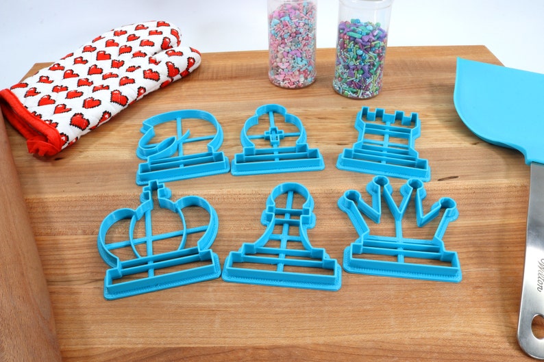Chess Icons Cookie Cutters: King, Queen, Rook, Bishop, Pawn - Gift for ...