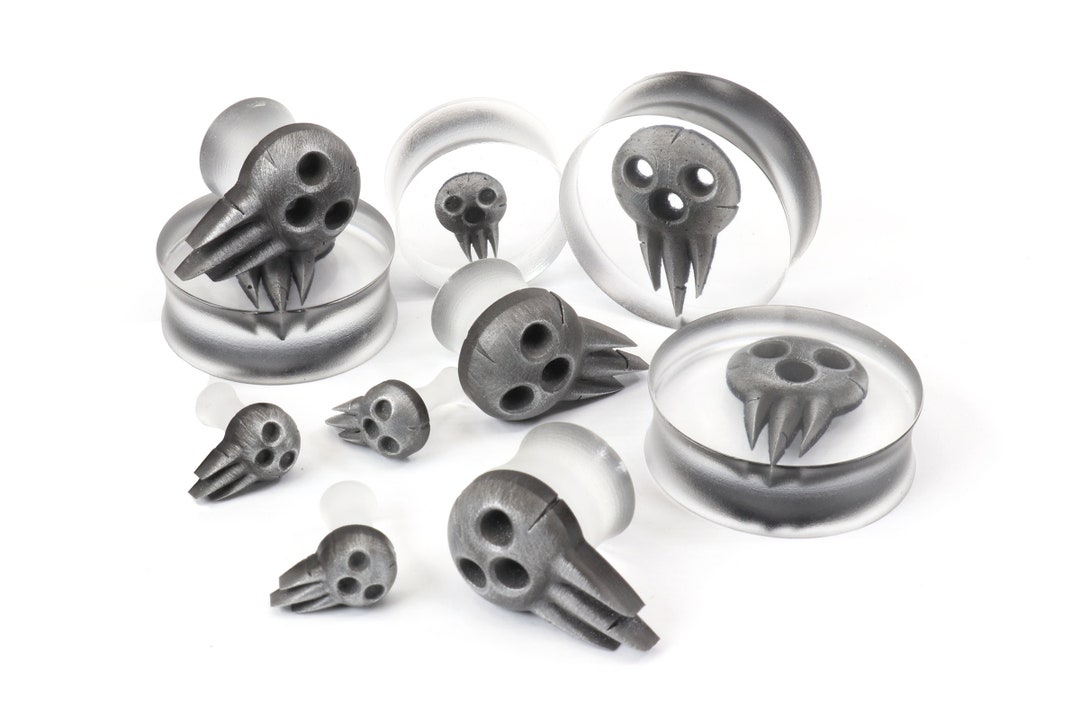 Lord Death Mask Gauges Pairs 3-35mm Sizes / Soul Eater Gauge Plugs Dark ...