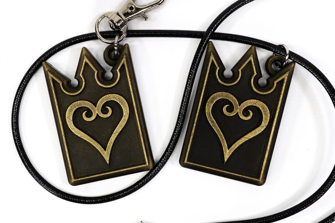 Kingdom Hearts Heart Card - Chain of Memories - Aged Metal Keychain ...