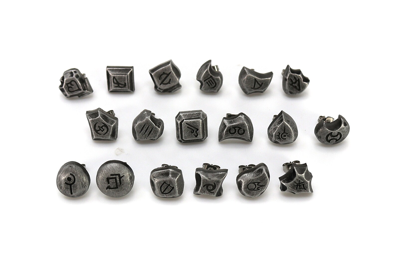 Monk FFXIV Soul Crystal Earrings/job Stone FF14 Final Fantasy | Etsy