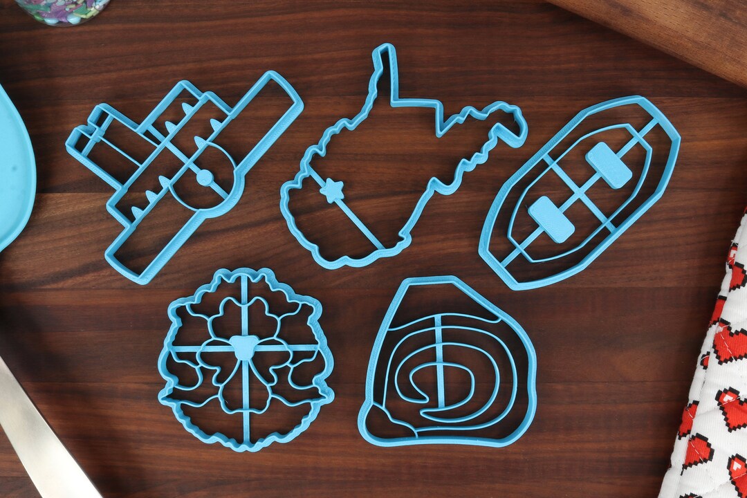 West Virginia Cookie Cutters – WV State Symbols, Pepperoni Roll - Etsy