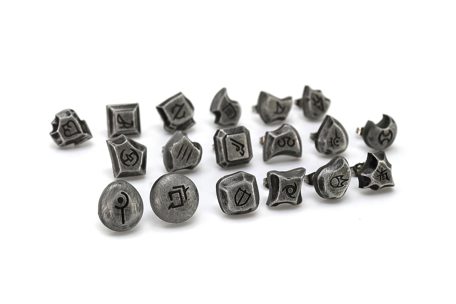 Monk FFXIV Soul Crystal Earrings/Job Stone FF14 Final Fantasy | Etsy