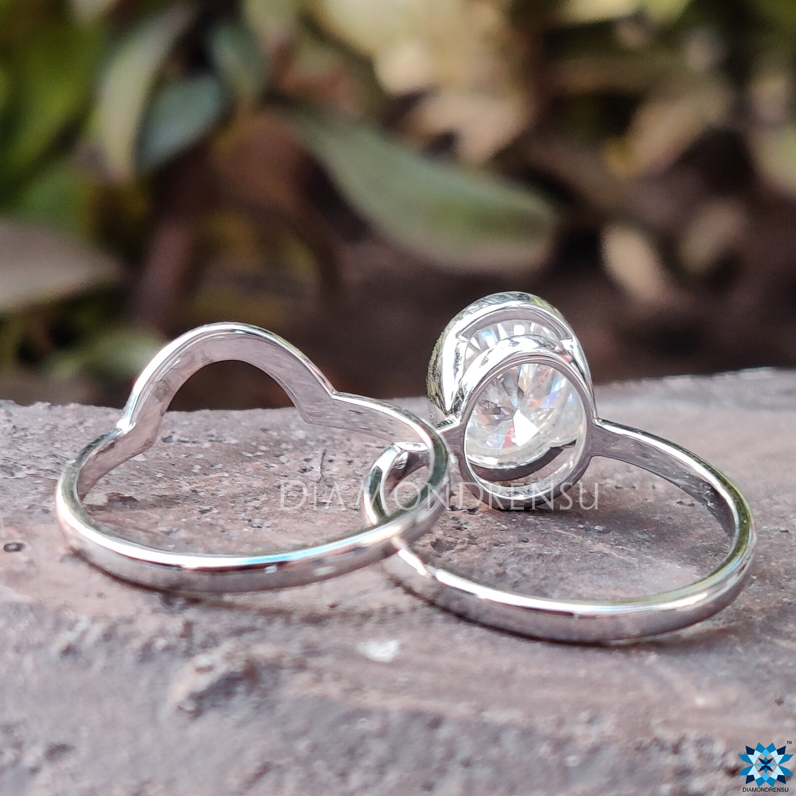 Singular Bezel Set 1.94 CT Oval Moissanite Engagement Ring Looking ...