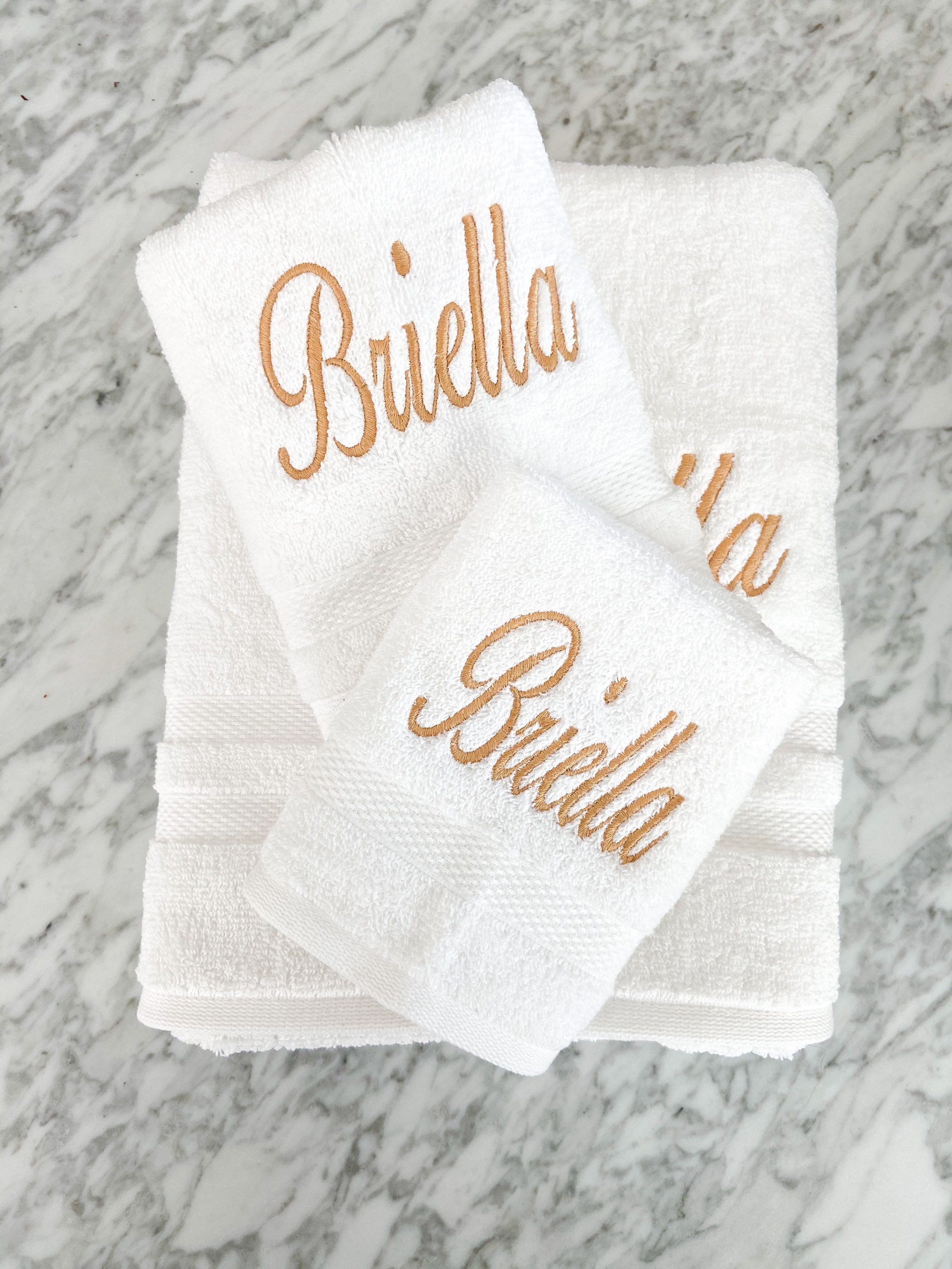 Monogrammed Bath Towel, Personalized Embroidery Gift, 100% Cotton - Etsy