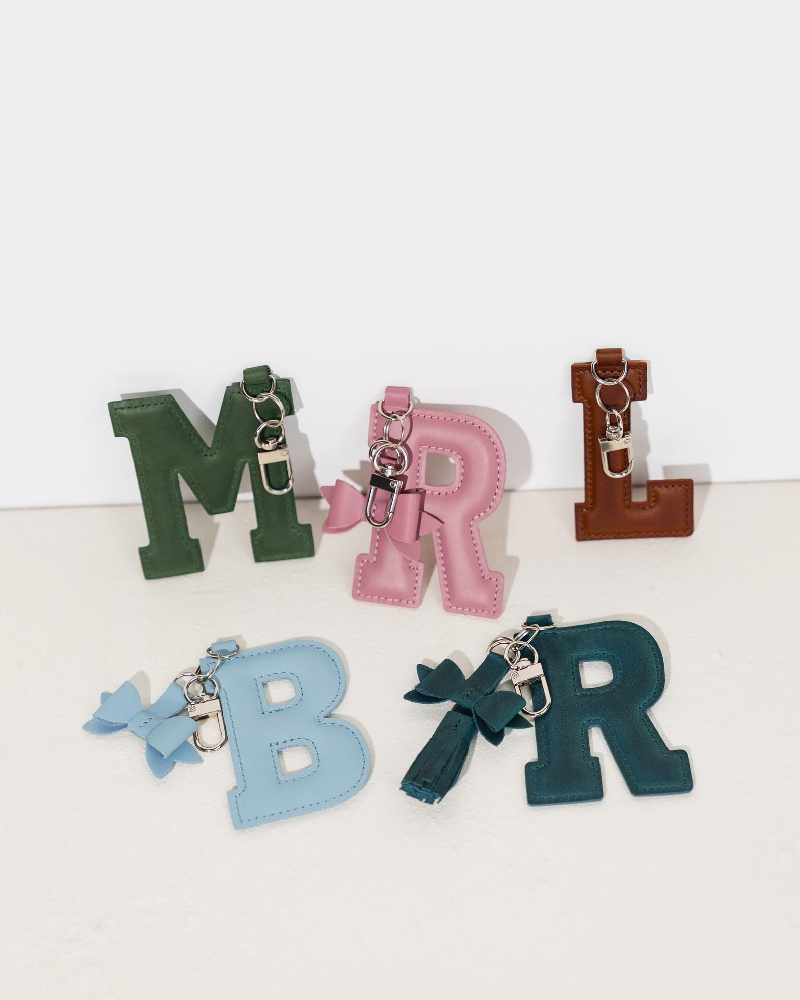 Leather Initial Keychain – Personalized Bag Charm, Backpack Tag - Etsy