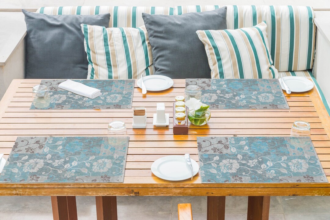 Blue Flower Placemats, Linoleum Tischset , Designer Dinner Placemats ...