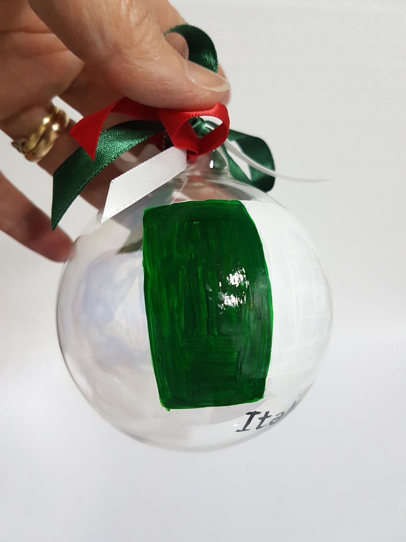 Ball With Italian Flag, Ornament of Italy. National Flags Themed ...