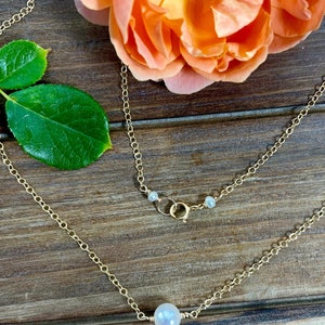 Bridal Day Back Pendant With Single Roundish Pearl Necklace, Detachable ...