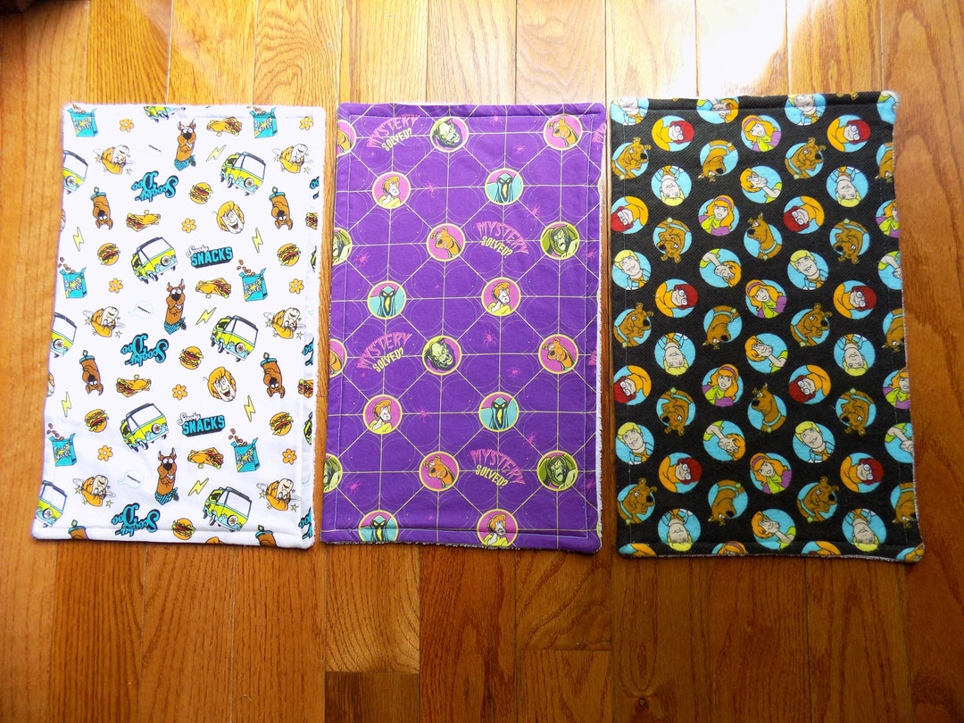 Set of 3 Scooby Doo Burp Cloths - Baby Shower Gift - Etsy