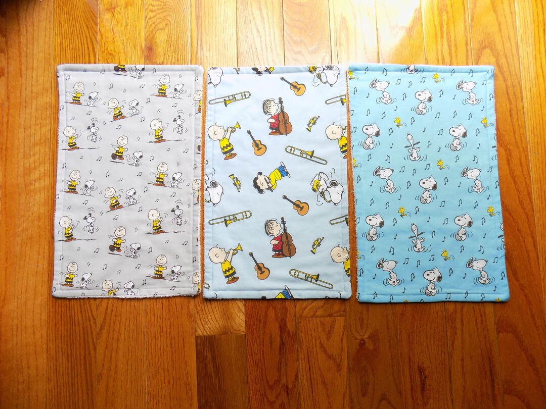 Set of 3 Peanuts and Snoopy Burp Cloths - Etsy