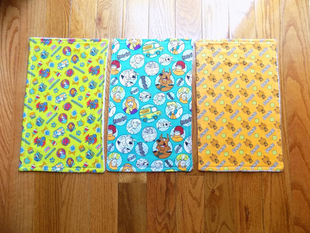 Set of 3 Scooby Doo Burp Cloths - Baby Shower Gift - Etsy