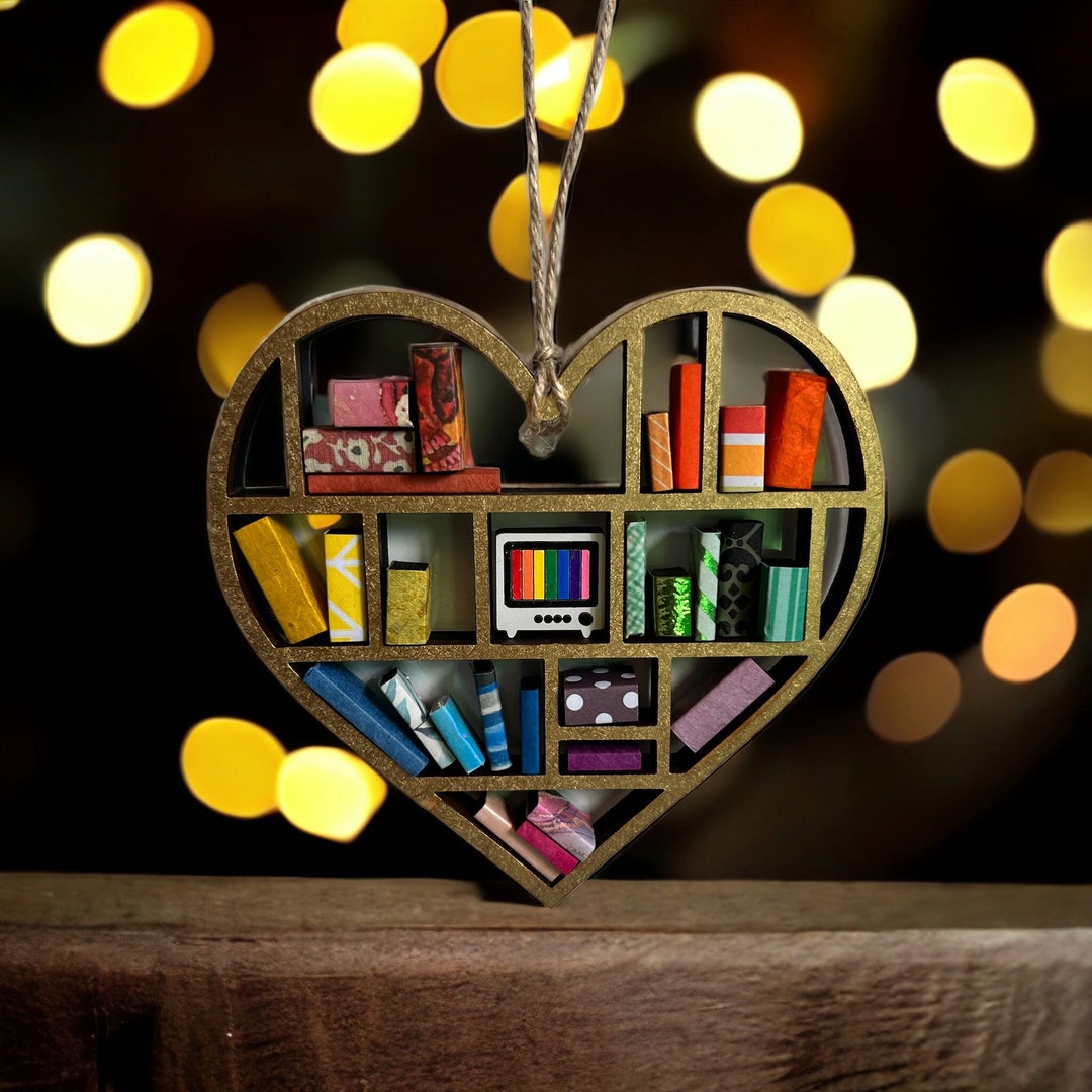 Retro Rainbow Heart Miniature Bookshelf Ornament- Great Gift for Book ...