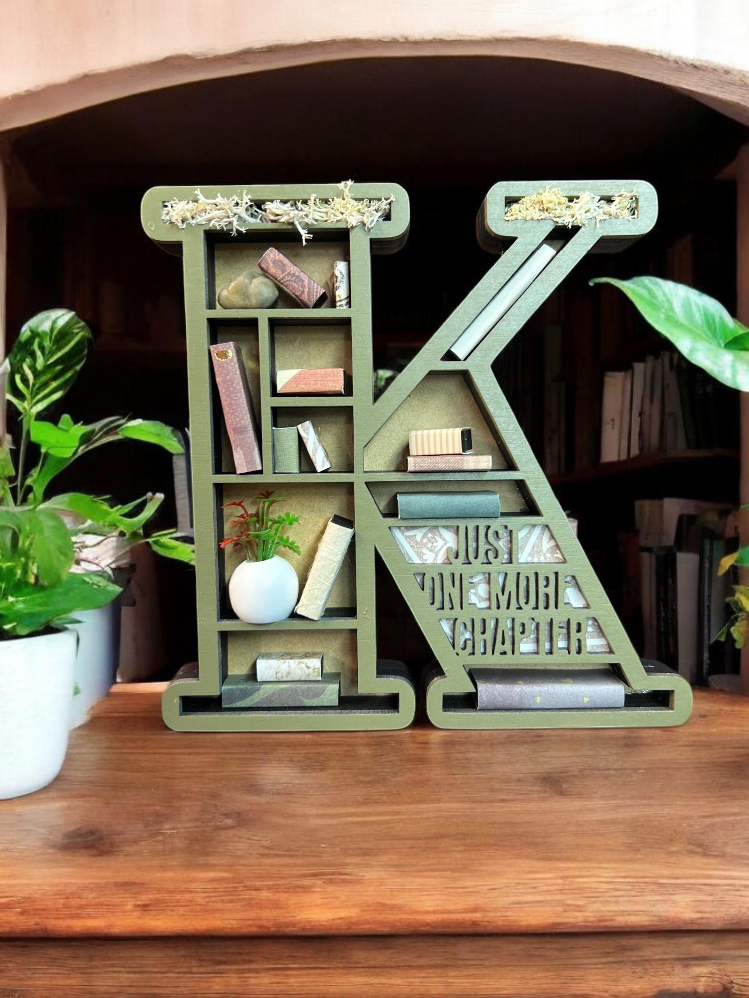 Custom Alphabet Initial Book Lover Miniature Bookshelf - Great Gift for ...