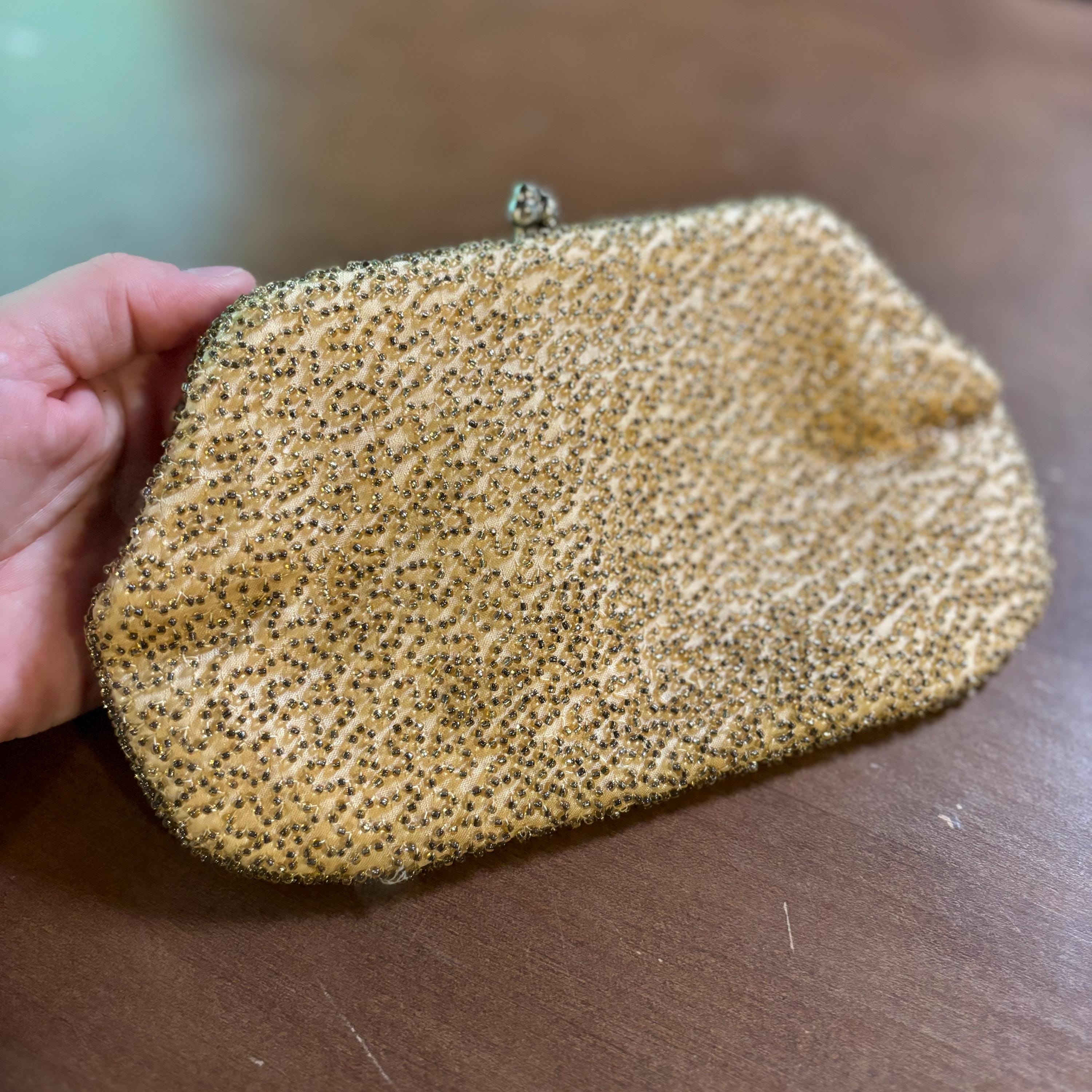 Vintage RICHERE Clam Shell Clutch Purse Evening Bag Sparkle Shine Gold ...