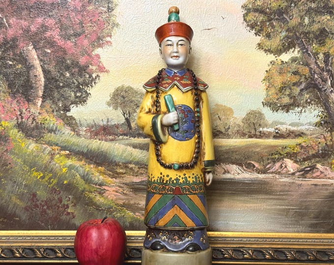 Ming Dynasty Chinese Emperor Wucai Porcelain Statue Traditional Dress ...