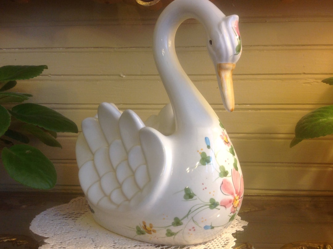 Ceramic Swan Planter / Hand Painted / Made in Portugal by Safaril - Etsy