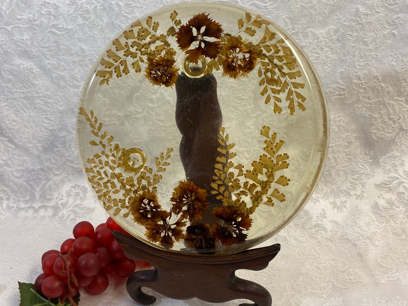 Round Lucite Trivet With Imbedded Floral Elements - Etsy