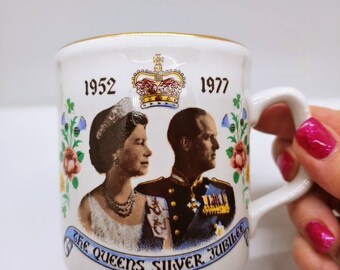 Spode Commemorative Mug - Queen Elizabeth II Silver Jubilee 1952-1977 ...