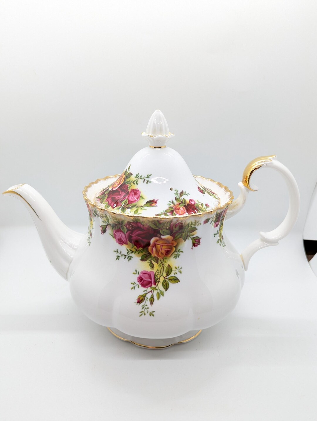 Royal Albert Old Country Roses Pattern Large Teapot - Made in England ...
