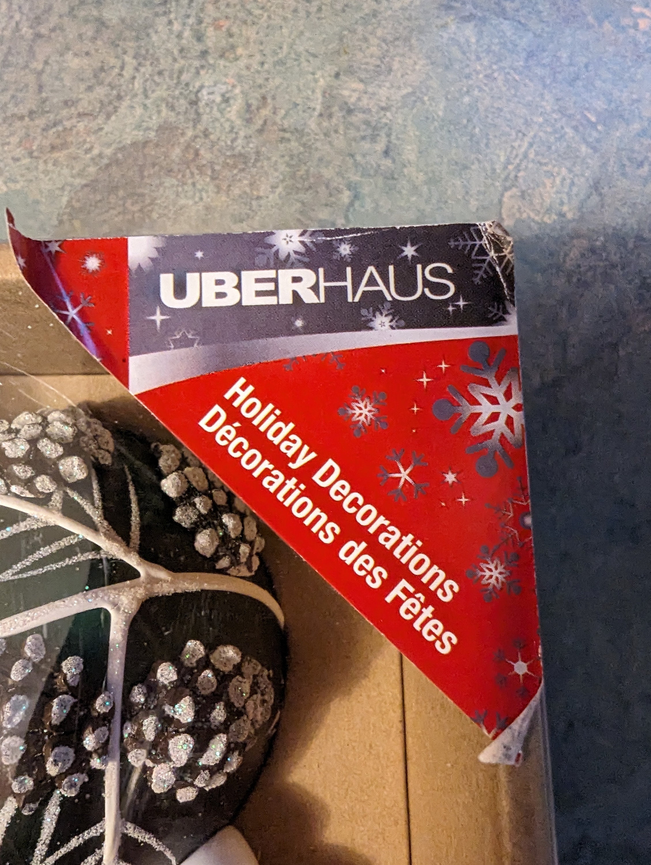 Uberhaus Boxed Glass Ornament - Dark Green With Pinecones in Raised ...