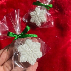 Mini Snowflake Soap Favors, Christmas Soap Favors, Stocking Stuffers ...