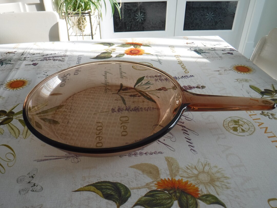 Corning Ware Vision Cookware Amber Large 10.5'' Skillet Pan Waffle ...