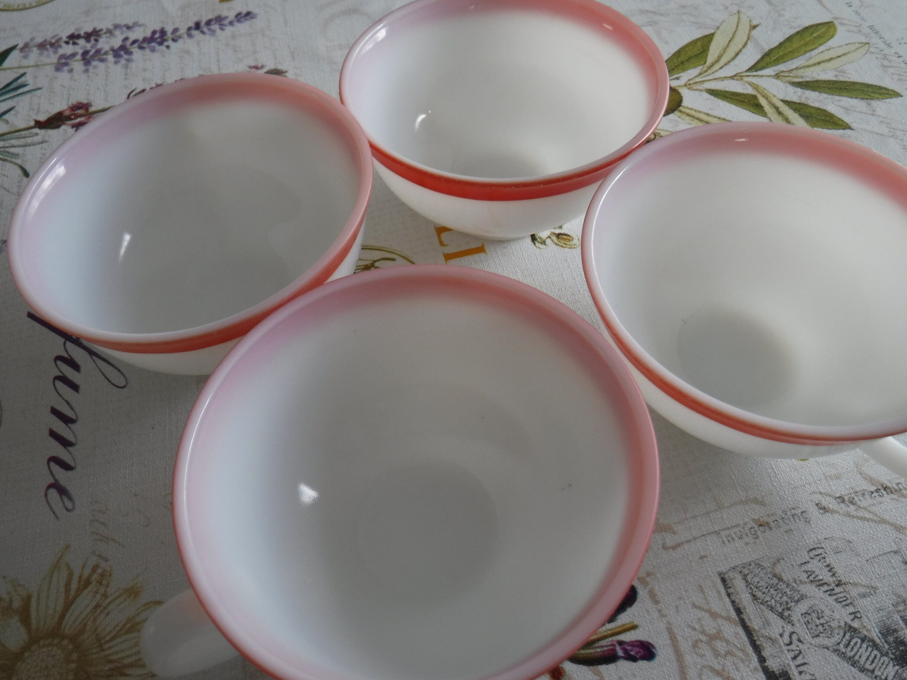 4 Vintage Pyrex Cup With a Burnt Orange Colorful Band - Etsy