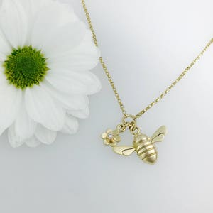 9ct Gold Honey Bee - Etsy
