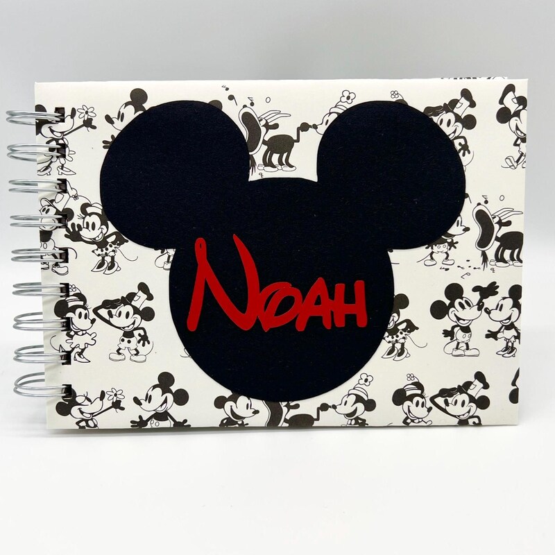 Mickey Signature - Etsy