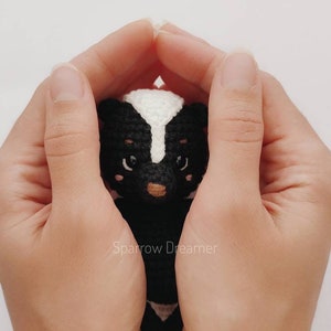 Crochet Skunk Amigurumi PATTERN, Mini Woodland Animal Easy Crochet ...