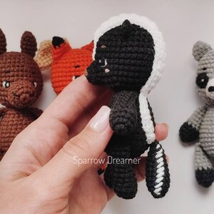 Crochet Skunk Amigurumi PATTERN, Mini Woodland Animal Easy Crochet ...