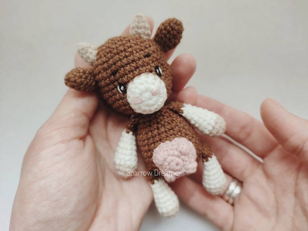 Tiny Cow Crochet PATTERN, Farm Mini Animals, Crocheted Amigurumi Cow ...