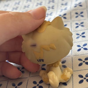 Littlest Pet Shop LPS Chow Chow 1058 - Etsy