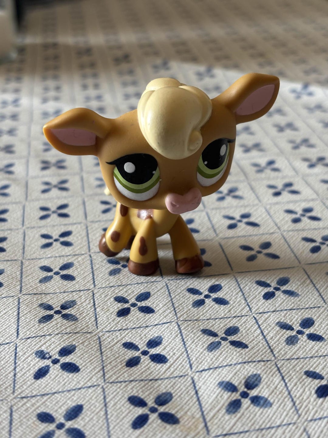 Littlest Pet Shop LPS Cow 1833 - Etsy