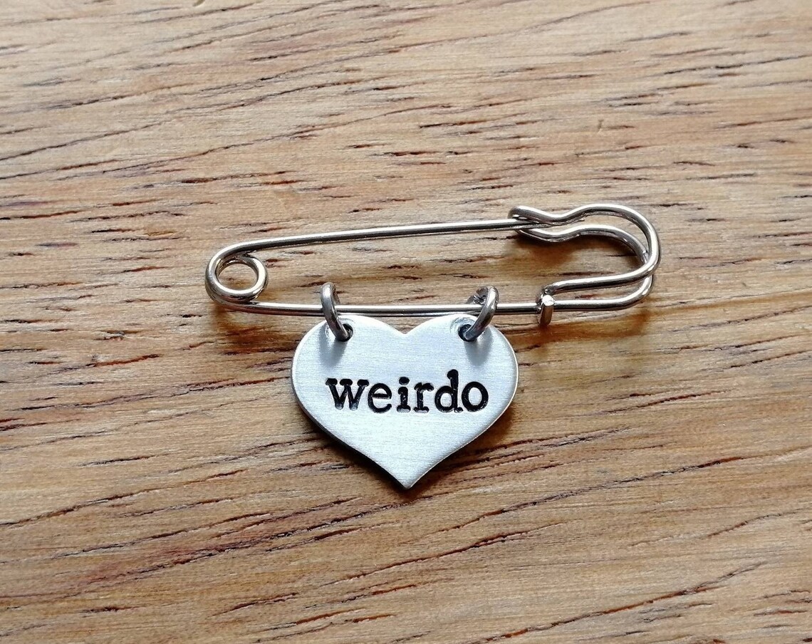Weirdo Heart Shaped Kilt Pin Safety Pin Brooch Badge Stay - Etsy