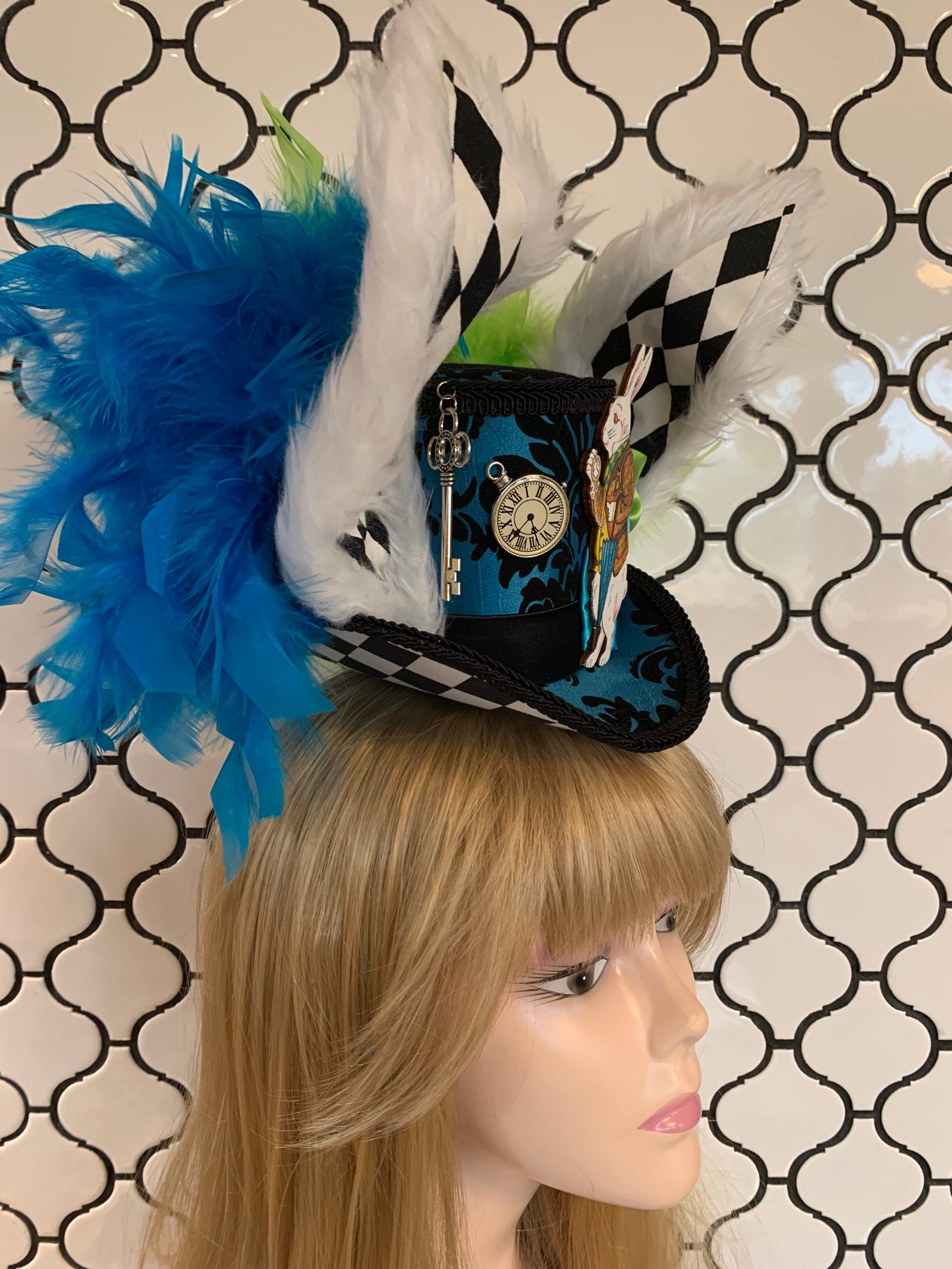 White Rabbit Mini Top Hat, Alice in Wonderland Fascinator, White Rabbit ...